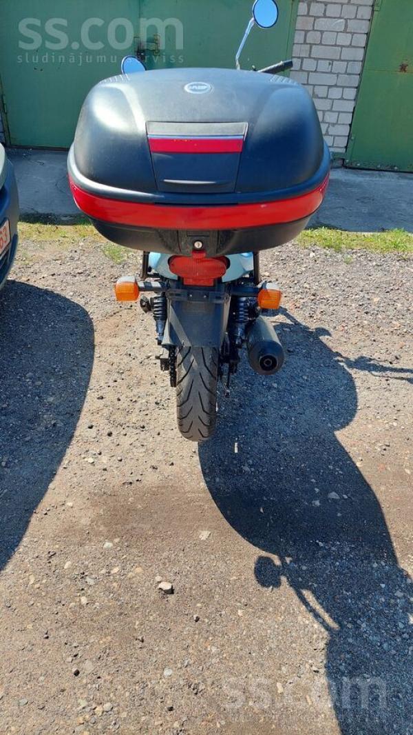 Кавасаки ER 5 2004 в Рига, объемом двигателя 0.50 л и пробегом 0 тыс. км за 950 €, фото 4 на AUTOMOTO.COM.LV