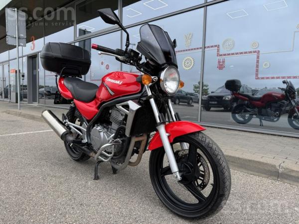 Kawasaki ER 5 2004 in Riga, with an engine capacity of 0.50 L and mileage of 0 thousand km for 1699 €, photo 6 on AUTOMOTO.COM.LV
