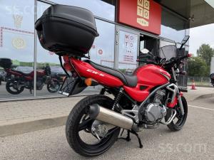 Kawasaki ER 5 2004 in Riga, with an engine capacity of 0.50 L and mileage of 0 thousand km for 1699 €, photo 5 on AUTOMOTO.COM.LV