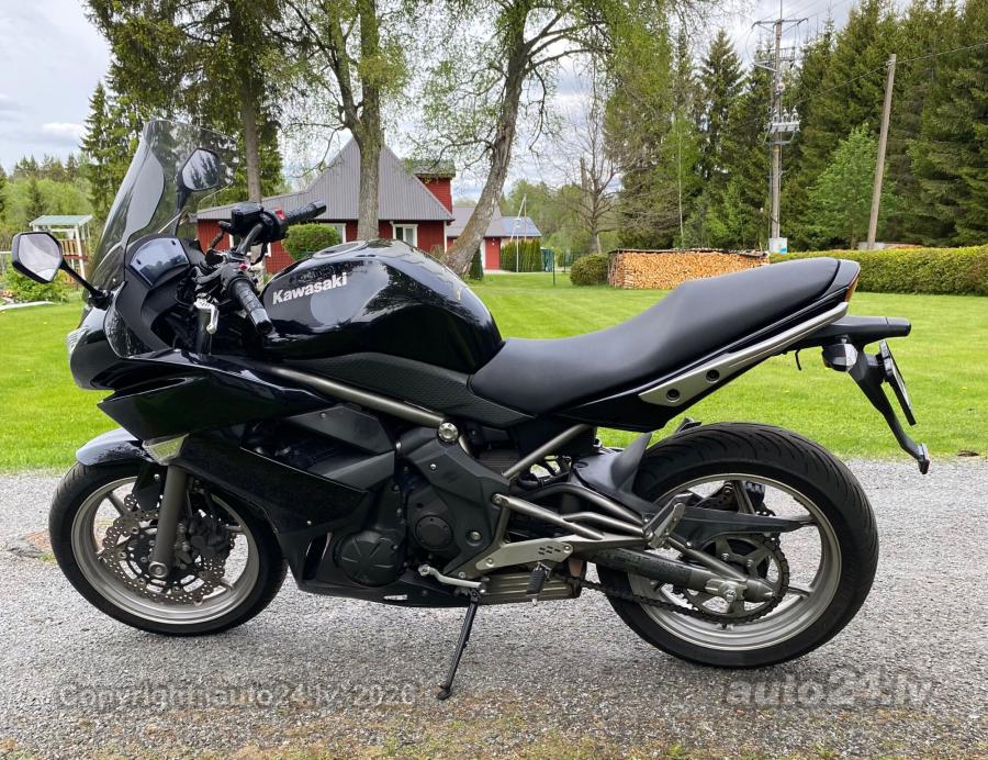 Melns Kawasaki ER-6F 2009 Paide, ar dzinēja tilpumu 0.65 L un nobraukumu 45 tūkst. km par 3800 €, foto 1 vietnē AUTOMOTO.COM.LV