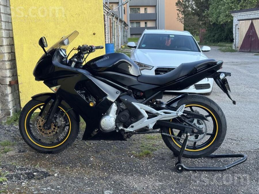 Kawasaki ER-6F 2007 Saldus, ar dzinēja tilpumu 0.65 L un nobraukumu 0 tūkst. km par 2100 €, foto 1 vietnē AUTOMOTO.COM.LV