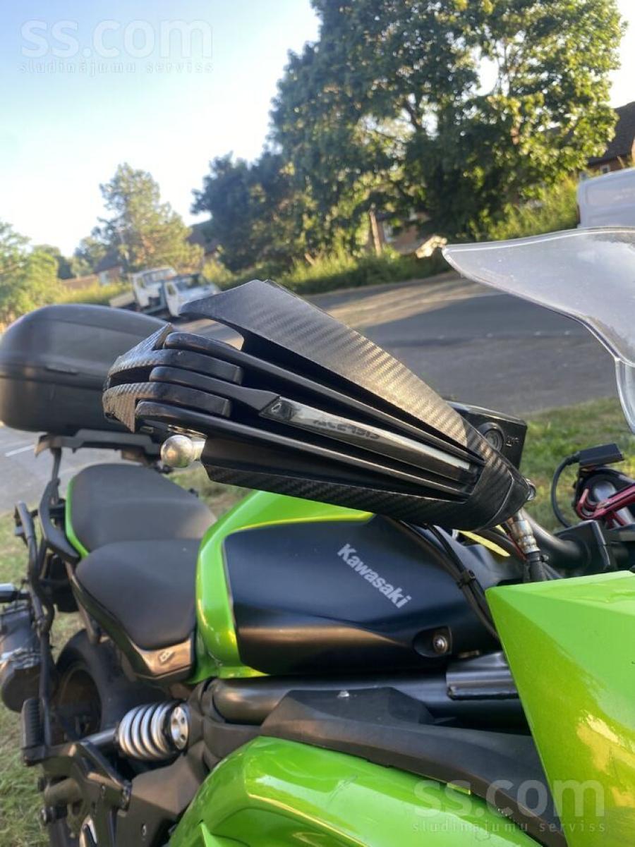 Kawasaki ER-6F 2012 Daugavpils, ar dzinēja tilpumu 0.65 L un nobraukumu 0 tūkst. km par 2300 €, foto 3 vietnē AUTOMOTO.COM.LV