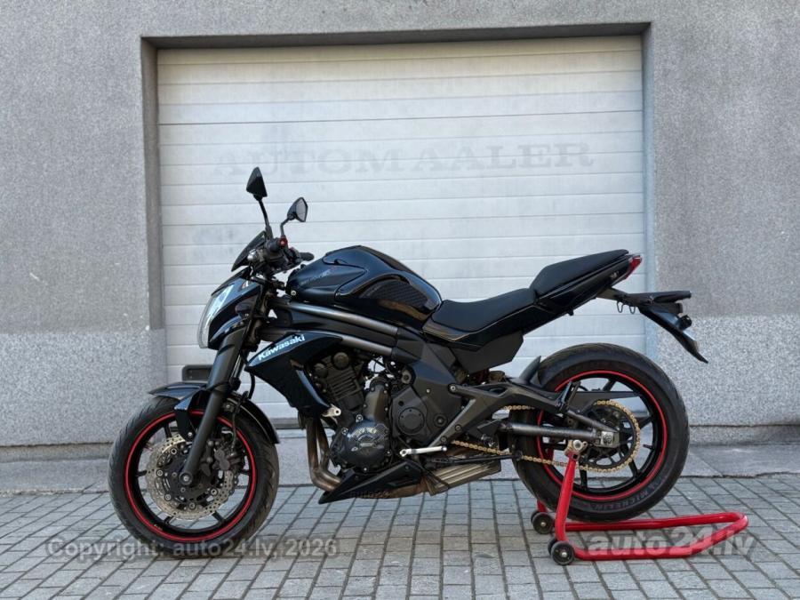 Melns Kawasaki ER-6N 2012 Pērnava, ar dzinēja tilpumu 0.65 L un nobraukumu 35 tūkst. km par 4190 €, foto 1 vietnē AUTOMOTO.COM.LV