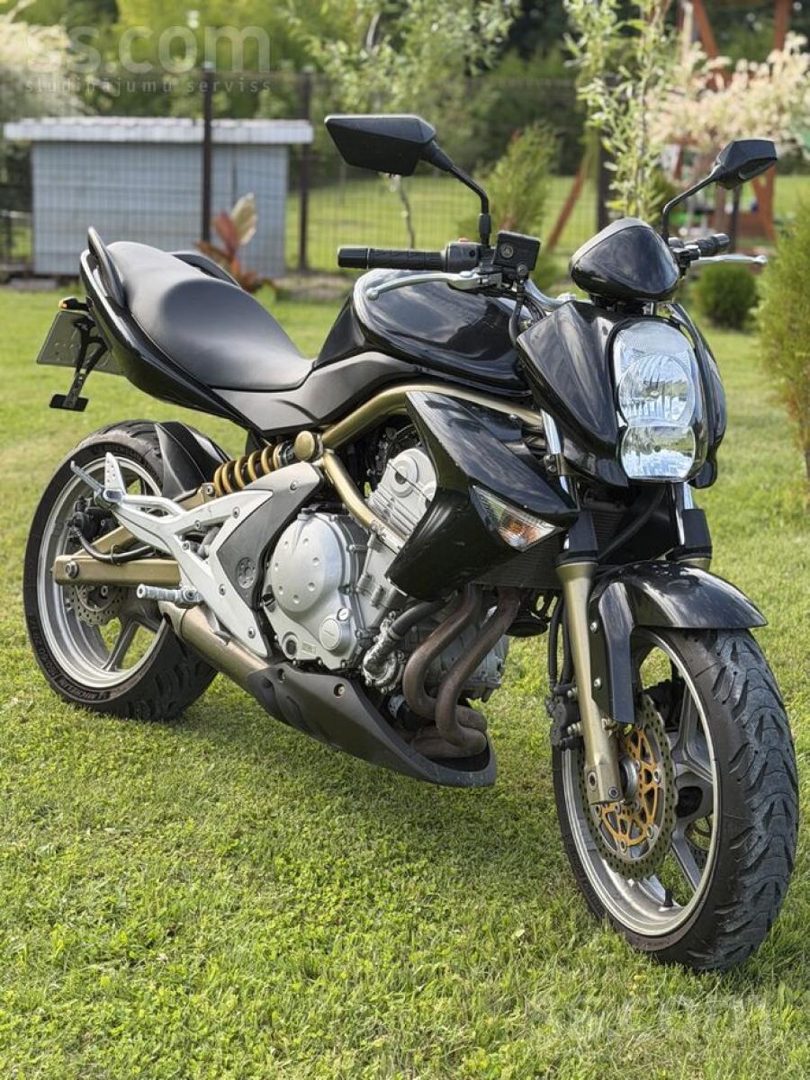 Kawasaki ER-6N 2005 Daugavpils, ar dzinēja tilpumu 0.65 L un nobraukumu 0 tūkst. km par 2200 €, foto 1 vietnē AUTOMOTO.COM.LV