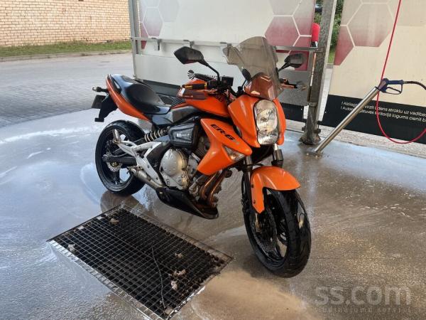 Kawasaki ER-6N 2007 Rēzekne, ar dzinēja tilpumu 0.65 L un nobraukumu 0 tūkst. km par 2500 €, foto 1 vietnē AUTOMOTO.COM.LV