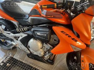 Kawasaki ER-6N 2007 Rēzekne, ar dzinēja tilpumu 0.65 L un nobraukumu 0 tūkst. km par 2500 €, foto 3 vietnē AUTOMOTO.COM.LV