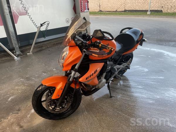 Kawasaki ER-6N 2007 Rēzekne, ar dzinēja tilpumu 0.65 L un nobraukumu 0 tūkst. km par 2500 €, foto 4 vietnē AUTOMOTO.COM.LV