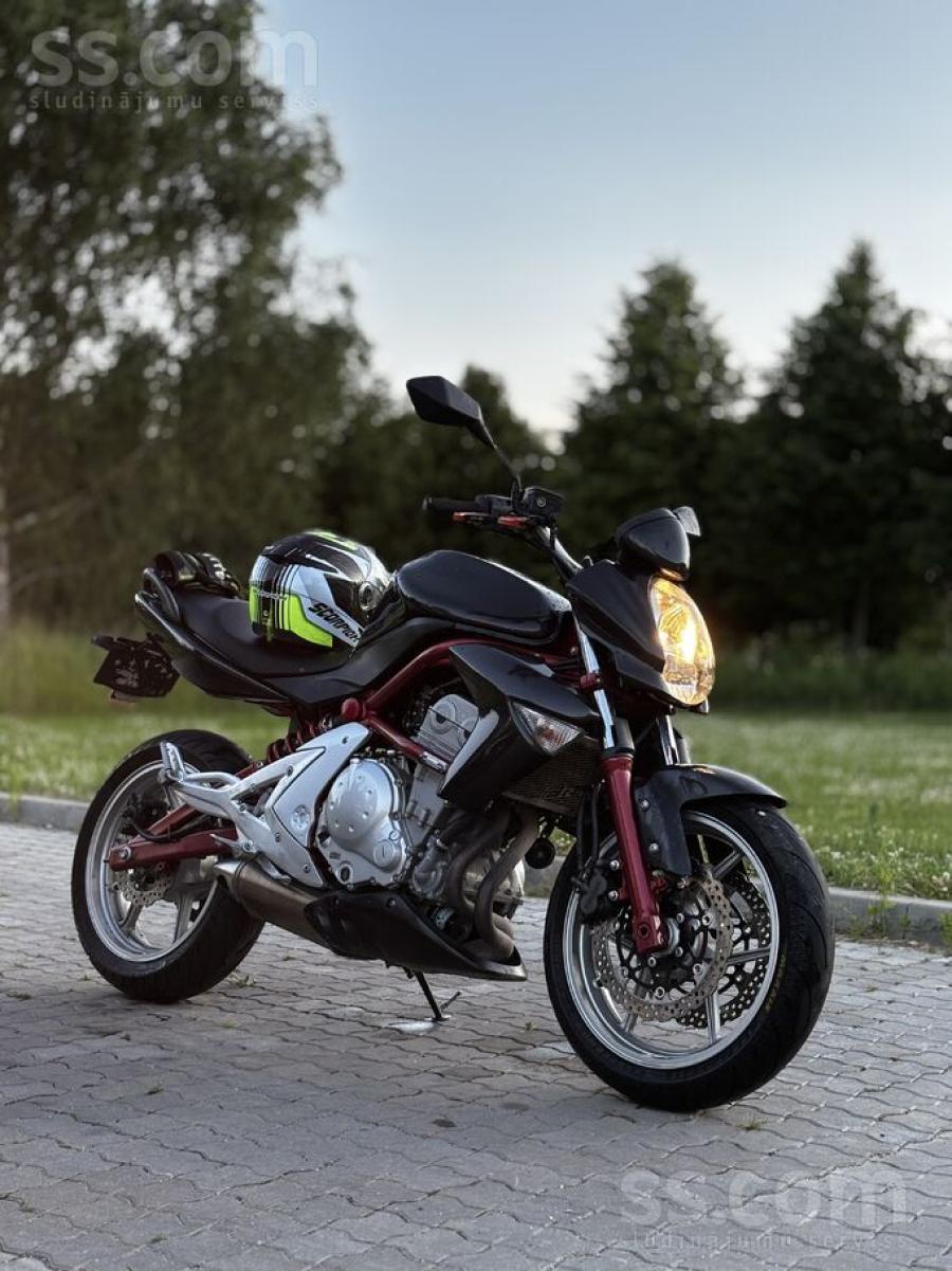 Kawasaki ER-6N 2007 in Liepaja, with an engine capacity of 0.65 L and mileage of 0 thousand km for 1700 €, photo 1 on AUTOMOTO.COM.LV