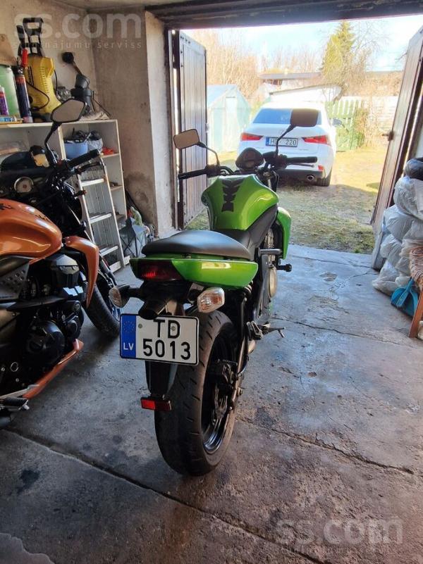Kawasaki ER-6N 2008 Jelgava, ar dzinēja tilpumu 0.65 L un nobraukumu 0 tūkst. km par 2200 €, foto 4 vietnē AUTOMOTO.COM.LV