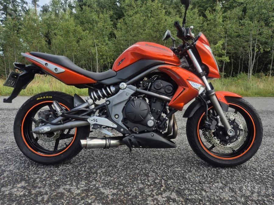 Kawasaki ER-6N 2009 in Bauska, with an engine capacity of 0.65 L and mileage of 0 thousand km for 2500 €, photo 1 on AUTOMOTO.COM.LV
