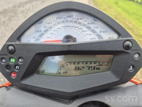 Kawasaki ER-6N 2009 Bauska, ar dzinēja tilpumu 0.65 L un nobraukumu 0 tūkst. km par 2500 €, foto 5 vietnē AUTOMOTO.COM.LV