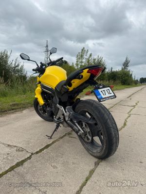 Kawasaki ER-6N 2012 Narva, ar dzinēja tilpumu 0.65 L un nobraukumu 14 tūkst. km par 3900 €, foto 4 vietnē AUTOMOTO.COM.LV