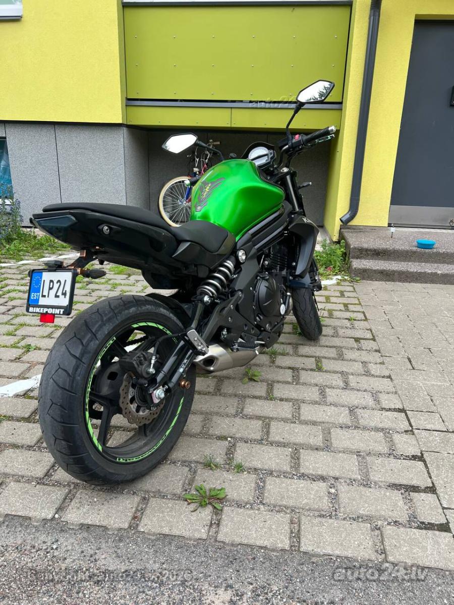 Kawasaki ER-6N 2014 Tallina, ar dzinēja tilpumu 0.65 L un nobraukumu 25 tūkst. km par 4500 €, foto 4 vietnē AUTOMOTO.COM.LV