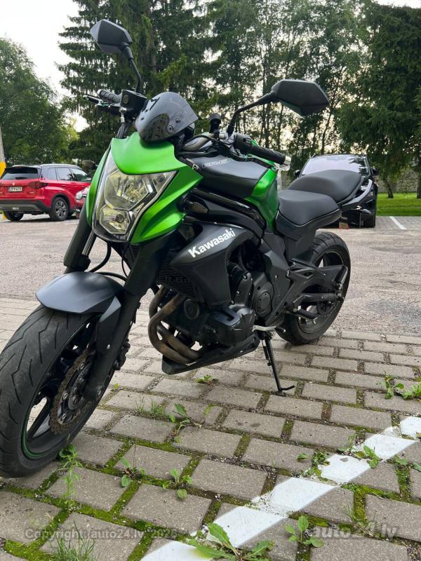 Kawasaki ER-6N 2014 in Tallinn, with an engine capacity of 0.65 L and mileage of 25 thousand km for 4500 €, photo 7 on AUTOMOTO.COM.LV