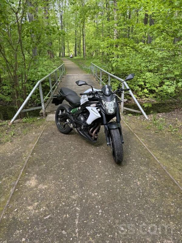 Kawasaki ER-6N 2015 Preiļi, ar dzinēja tilpumu 0.65 L un nobraukumu 0 tūkst. km par 2500 €, foto 1 vietnē AUTOMOTO.COM.LV
