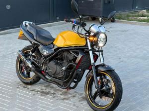 Black Kawasaki ER 1997 in Mazeikiai, with an engine capacity of 0.50 L and mileage of 29 thousand km for 1000 €, photo 4 on AUTOMOTO.COM.LV