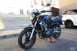 Melns Kawasaki ER 2005 Viļņa, ar dzinēja tilpumu 0.50 L un nobraukumu 29 tūkst. km par 1750 €, foto 12 vietnē AUTOMOTO.COM.LV