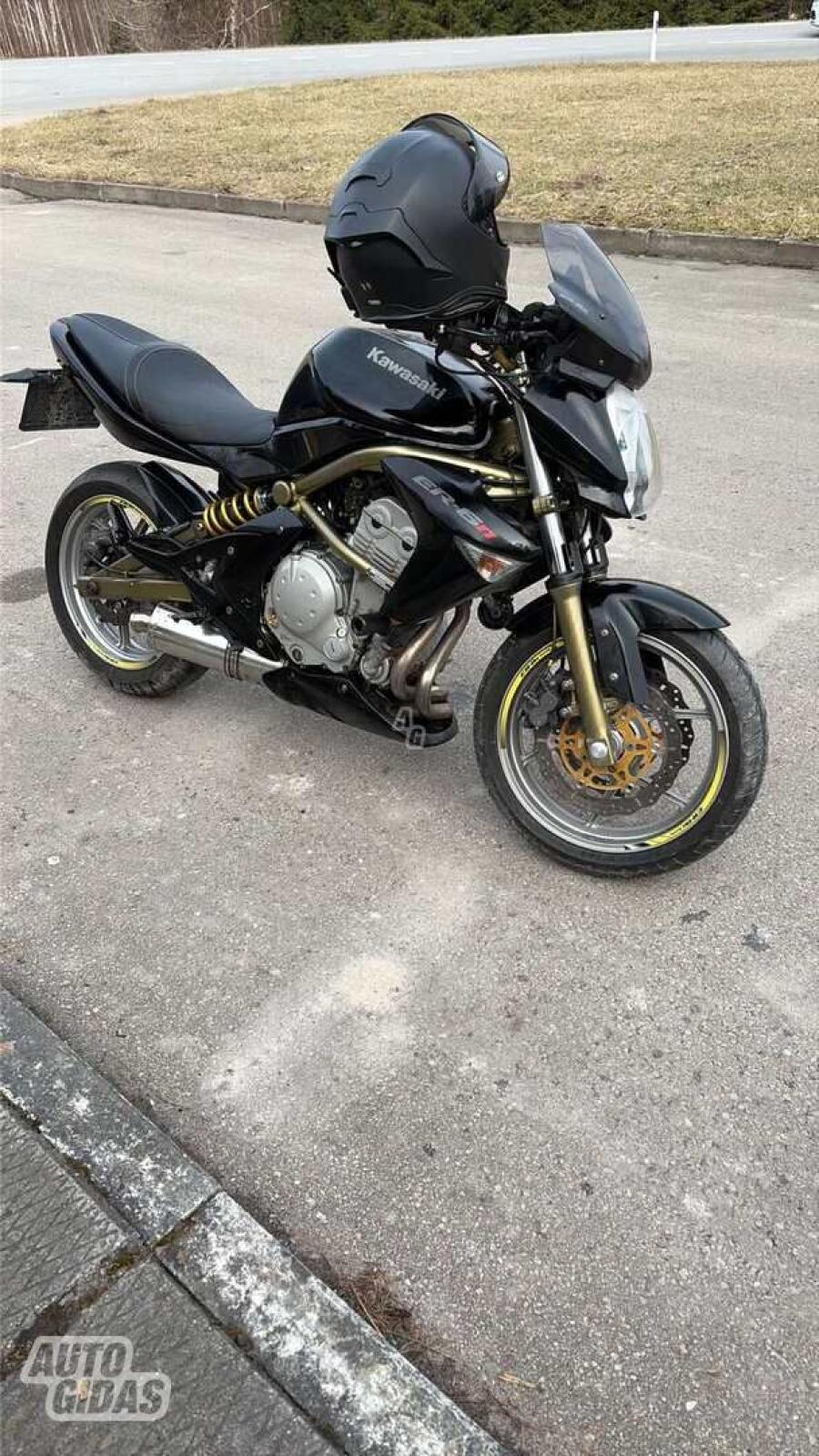 Melns Kawasaki ER 2006 Šauļi, ar dzinēja tilpumu 0.65 L un nobraukumu 27 tūkst. km par 2200 €, foto 1 vietnē AUTOMOTO.COM.LV
