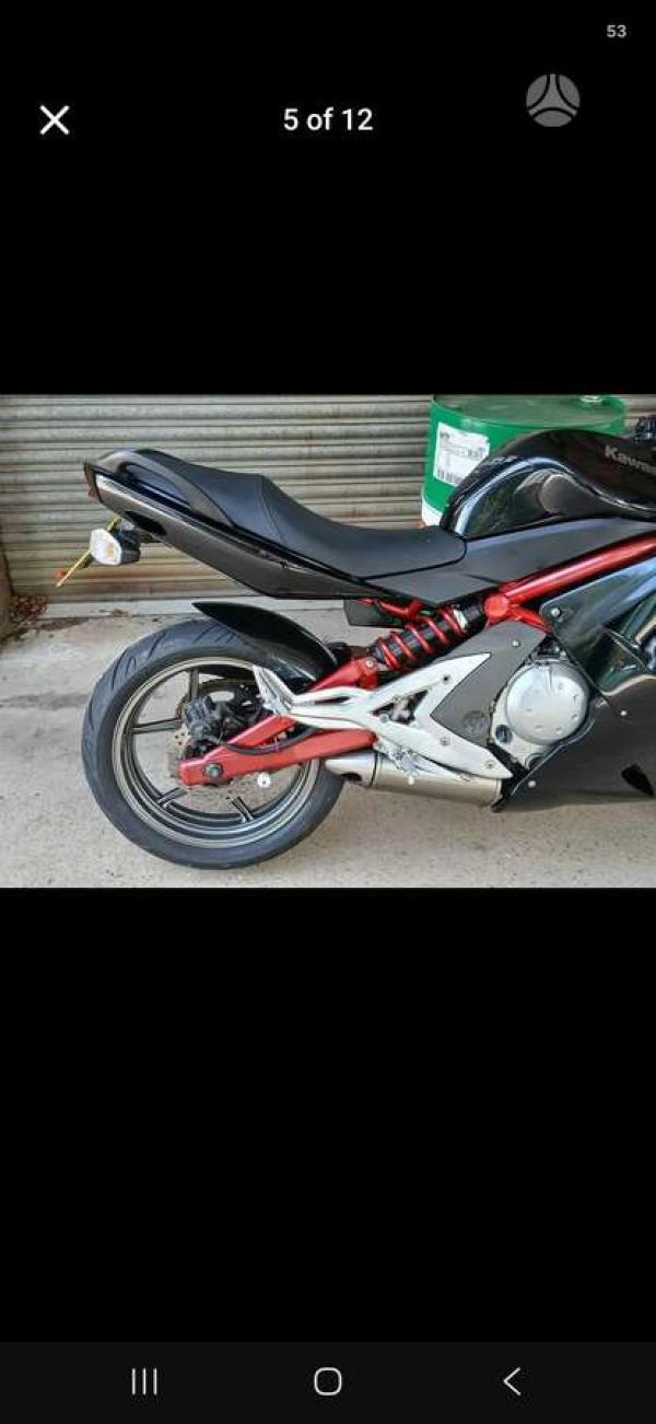 Black Kawasaki ER 2006 in Rokiskis, with an engine capacity of 0.65 L and mileage of 25 thousand km for 2800 €, photo 4 on AUTOMOTO.COM.LV