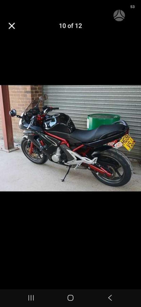 Black Kawasaki ER 2006 in Rokiskis, with an engine capacity of 0.65 L and mileage of 25 thousand km for 2800 €, photo 7 on AUTOMOTO.COM.LV
