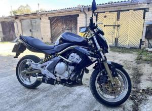 Black Kawasaki ER 2006 in Utena, with an engine capacity of 0.65 L and mileage of 40 thousand km for 2500 €, photo  on AUTOMOTO.COM.LV