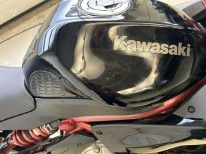 Black Kawasaki ER 2007 in Radviliskis, with an engine capacity of 0.65 L and mileage of 63 thousand km for 1650 €, photo 13 on AUTOMOTO.COM.LV