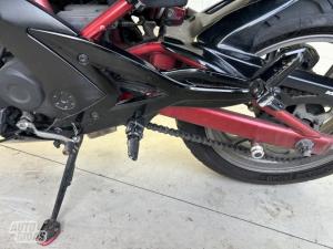 Black Kawasaki ER 2007 in Radviliskis, with an engine capacity of 0.65 L and mileage of 63 thousand km for 1650 €, photo 15 on AUTOMOTO.COM.LV