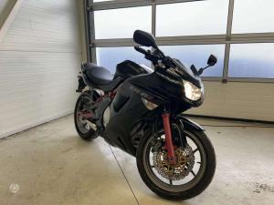 Melns Kawasaki ER 2007 Radviliškis, ar dzinēja tilpumu 0.65 L un nobraukumu 63 tūkst. km par 1450 €, foto 3 vietnē AUTOMOTO.COM.LV