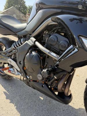 Black Kawasaki ER 2010 in Vilnius, with an engine capacity of 0.65 L and mileage of 26 thousand km for 3000 €, photo 12 on AUTOMOTO.COM.LV