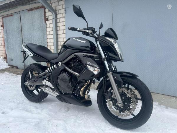 Black Kawasaki ER 2011 in Birstonas, with an engine capacity of 0.65 L and mileage of 23 thousand km for 3150 €, photo 1 on AUTOMOTO.COM.LV