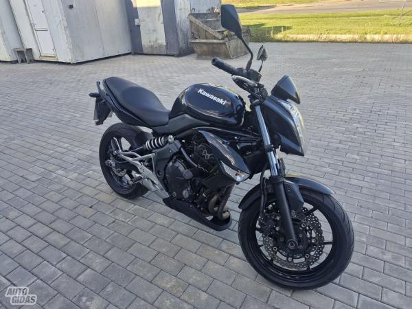 Black Kawasaki ER 2011 in Kaunas, with an engine capacity of 0.65 L and mileage of 46 thousand km for 2700 €, photo 3 on AUTOMOTO.COM.LV