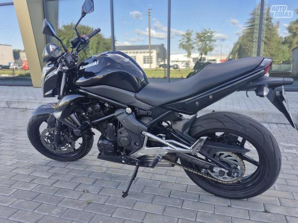Black Kawasaki ER 2011 in Kaunas, with an engine capacity of 0.65 L and mileage of 46 thousand km for 2700 €, photo 10 on AUTOMOTO.COM.LV