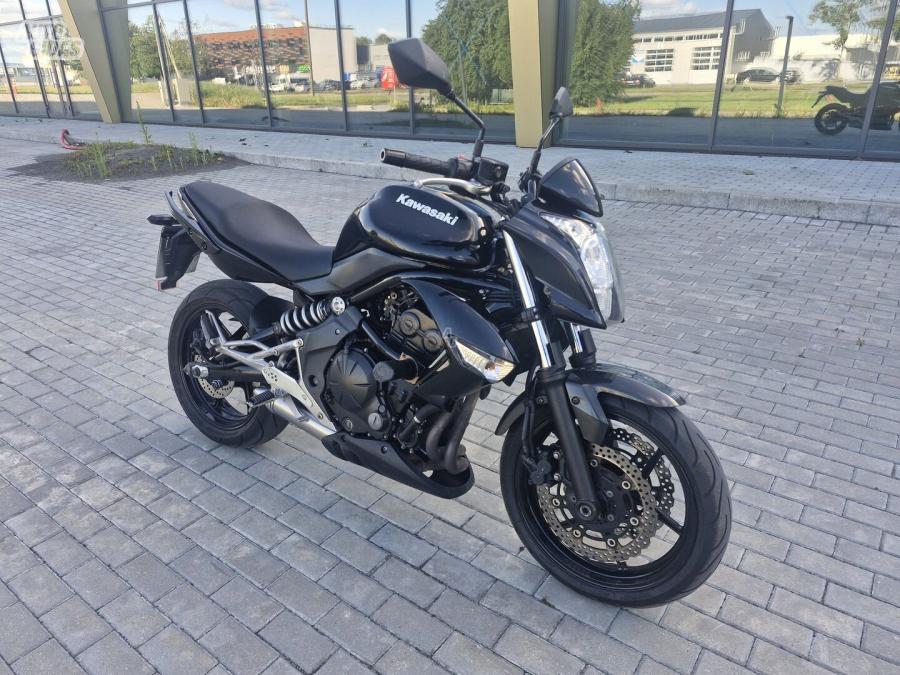 Black Kawasaki ER 2011 in Kaunas, with an engine capacity of 0.65 L and mileage of 46 thousand km for 2700 €, photo 15 on AUTOMOTO.COM.LV