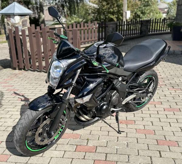 Black Kawasaki ER 2011 in Telschi, with an engine capacity of 0.65 L and mileage of 42 thousand km for 2550 €, photo 5 on AUTOMOTO.COM.LV