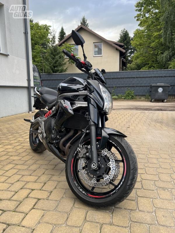 Black Kawasaki ER 2012 in Vilnius, with an engine capacity of 0.65 L and mileage of 61 thousand km for 2700 €, photo 3 on AUTOMOTO.COM.LV