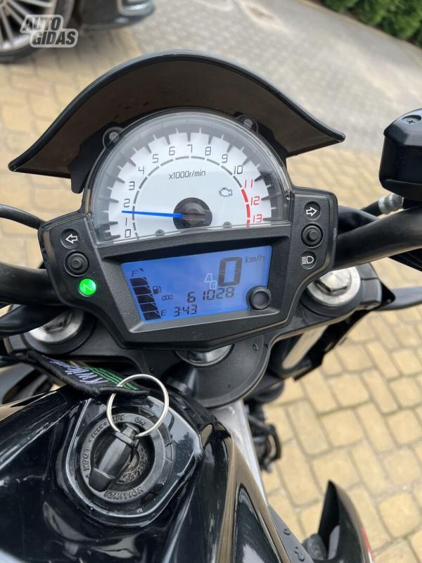 Black Kawasaki ER 2012 in Vilnius, with an engine capacity of 0.65 L and mileage of 61 thousand km for 2700 €, photo 6 on AUTOMOTO.COM.LV