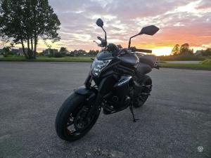 Melns Kawasaki ER 2012 Šauļi, ar dzinēja tilpumu 0.65 L un nobraukumu 19 tūkst. km par 2100 €, foto 4 vietnē AUTOMOTO.COM.LV
