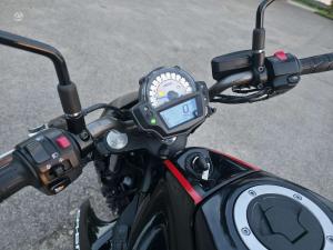 Melns Kawasaki ER 2012 Šauļi, ar dzinēja tilpumu 0.65 L un nobraukumu 19 tūkst. km par 2100 €, foto 10 vietnē AUTOMOTO.COM.LV