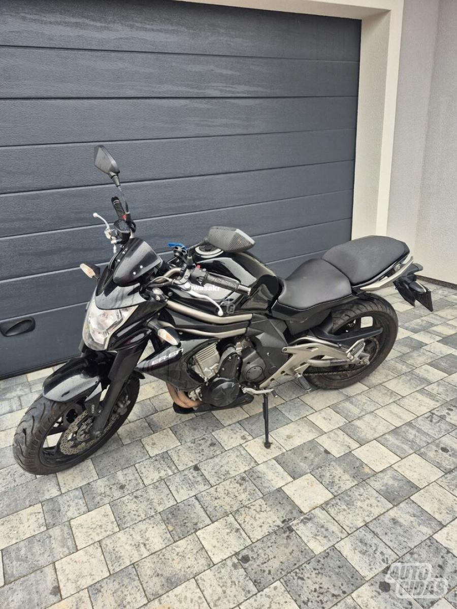 Melns Kawasaki ER 2012 Viļņa, ar dzinēja tilpumu 0.65 L un nobraukumu 35 tūkst. km par 3333 €, foto 1 vietnē AUTOMOTO.COM.LV