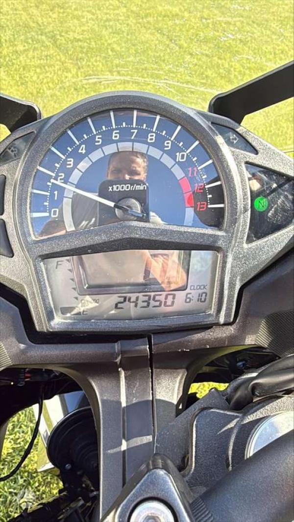 Black Kawasaki ER 2013 in Klaipeda, with an engine capacity of 0.65 L and mileage of 24 thousand km for 3900 €, photo 5 on AUTOMOTO.COM.LV