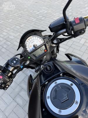 Melns Kawasaki ER 2014 Tauragė, ar dzinēja tilpumu 0.65 L un nobraukumu 32 tūkst. km par 3400 €, foto 6 vietnē AUTOMOTO.COM.LV