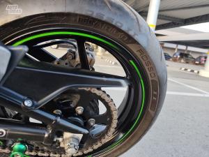 Melns Kawasaki ER 2016 Šauļi, ar dzinēja tilpumu 0.65 L un nobraukumu 32 tūkst. km par 3200 €, foto 8 vietnē AUTOMOTO.COM.LV