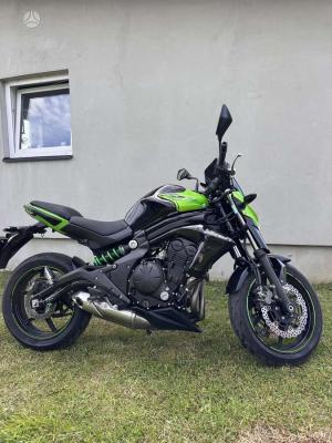 Black Kawasaki ER 2016 in Sirvintos, with an engine capacity of 0.65 L and mileage of 17 thousand km for 3350 €, photo  on AUTOMOTO.COM.LV