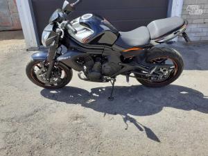Melns Kawasaki ER 2016 Panevēža, ar dzinēja tilpumu 0.65 L un nobraukumu 45 tūkst. km par 3450 €, foto  vietnē AUTOMOTO.COM.LV