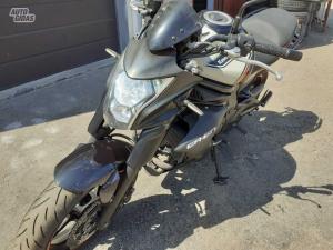 Black Kawasaki ER 2016 in Panevezys, with an engine capacity of 0.65 L and mileage of 45 thousand km for 3450 €, photo 5 on AUTOMOTO.COM.LV
