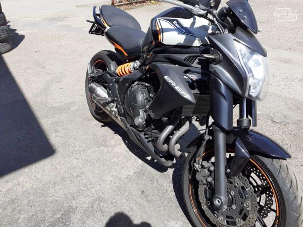 Black Kawasaki ER 2016 in Panevezys, with an engine capacity of 0.65 L and mileage of 45 thousand km for 3450 €, photo 5 on AUTOMOTO.COM.LV