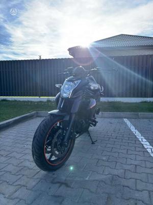 Melns Kawasaki ER 2016 Kretinga, ar dzinēja tilpumu 0.65 L un nobraukumu 13 tūkst. km par 4000 €, foto 3 vietnē AUTOMOTO.COM.LV