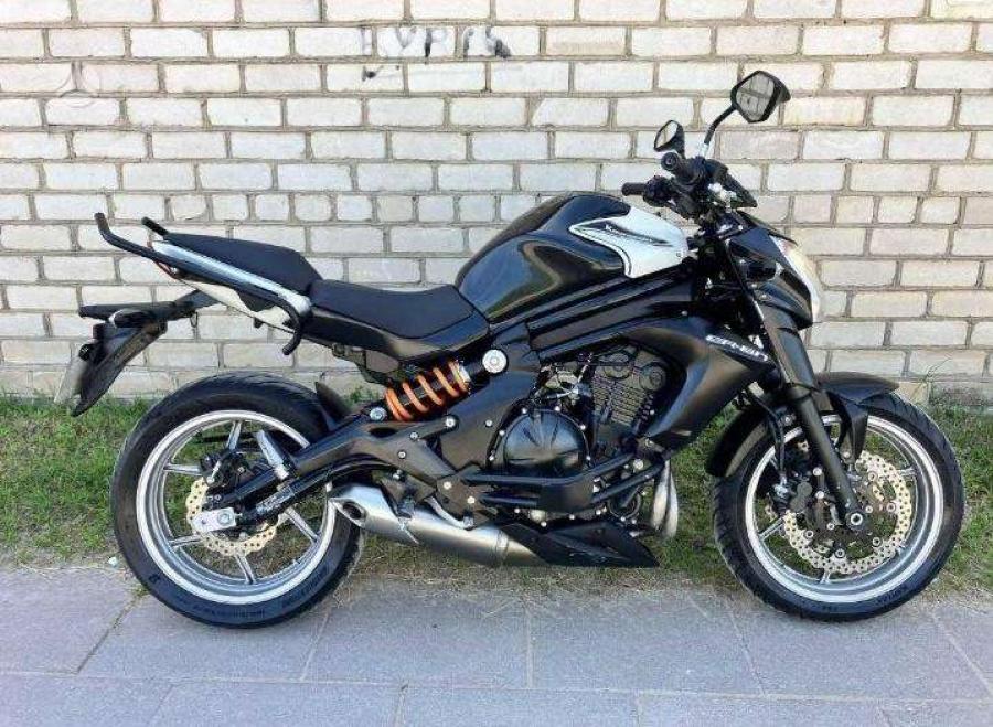 Melns Kawasaki ER 2016 Kretinga, ar dzinēja tilpumu 0.65 L un nobraukumu 13 tūkst. km par 4000 €, foto 8 vietnē AUTOMOTO.COM.LV