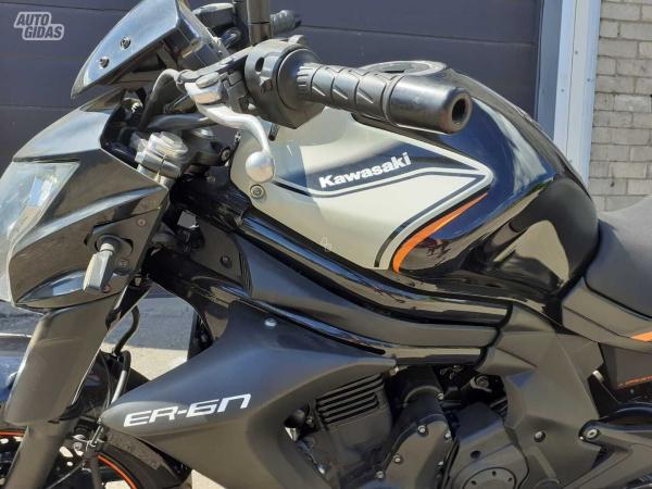 Kawasaki ER 2016 in Panevezys on AUTOMOTO.COM.LV Black Kawasaki ER 2016 in Panevezys, with an engine capacity of 0.65 L and mileage of 45 thousand km for 3400 €, photo 11 on AUTOMOTO.COM.LV