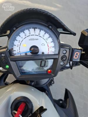 Melns Kawasaki ER 2016 Kauņa, ar dzinēja tilpumu 0.65 L un nobraukumu 0 tūkst. km par 3350 €, foto 9 vietnē AUTOMOTO.COM.LV